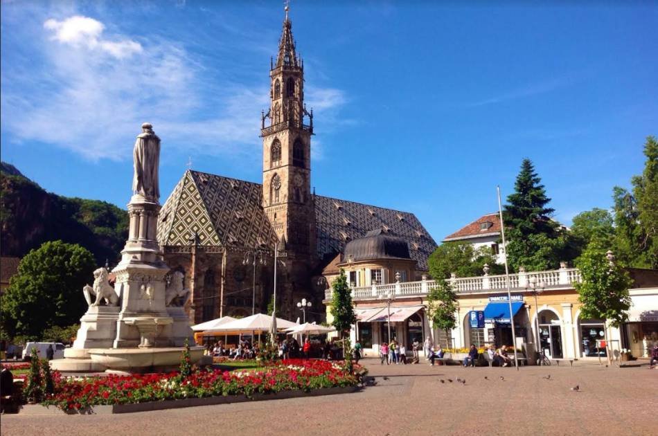 Guided Walking Tour “The historical City Centre of Bolzano”