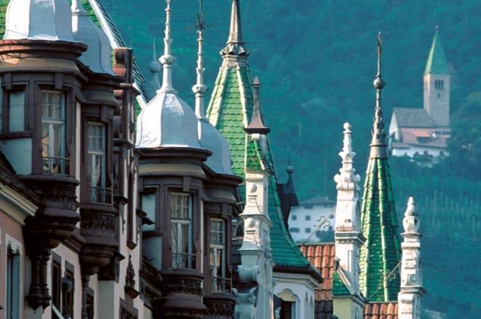 Guided Walking Tour “The historical City Centre of Bolzano”