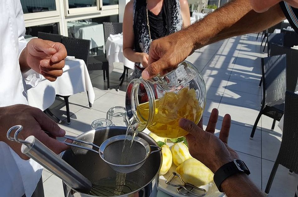 Limoncello Making and Lunch with Lemon Base Positano