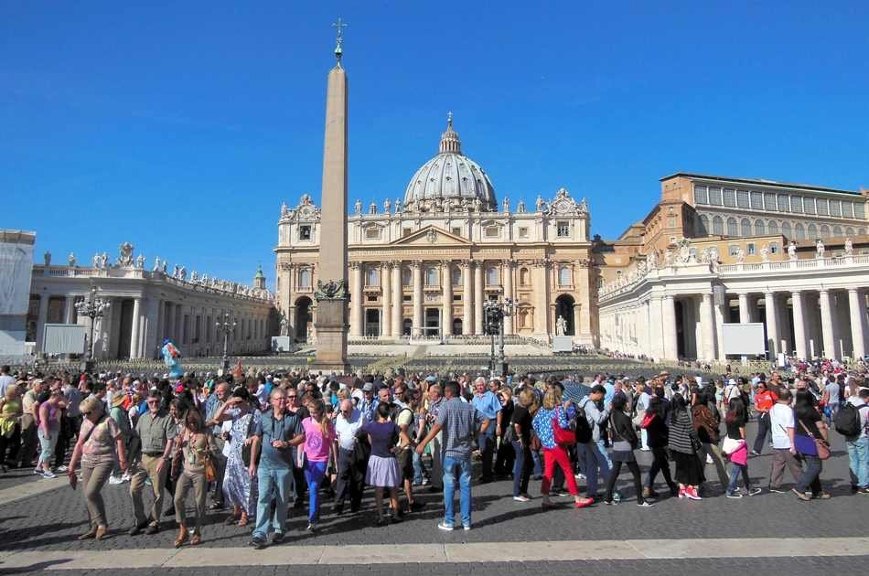 Papal Audience With Pope Francis & Vatican Group Combined Tour