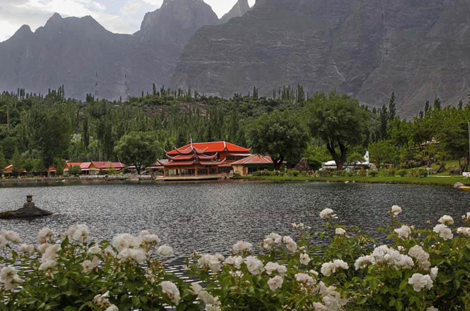7 Day Skardu, Shigar, Ghanche and Kharmang Trek Balistan Pakistan Asia
